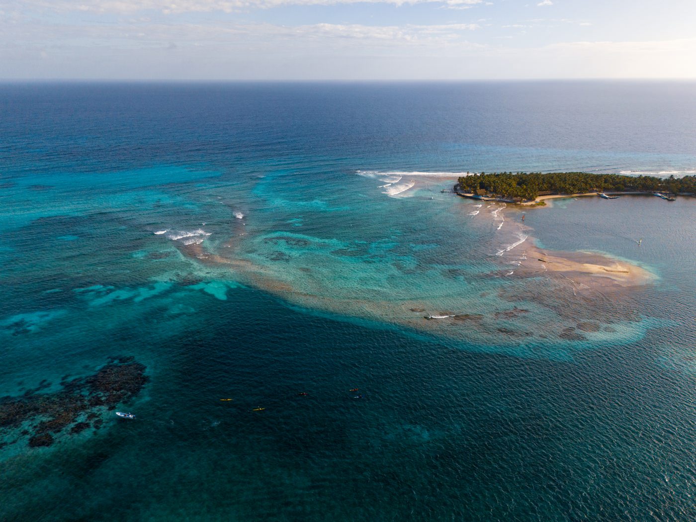 About Glover's Reef Atoll